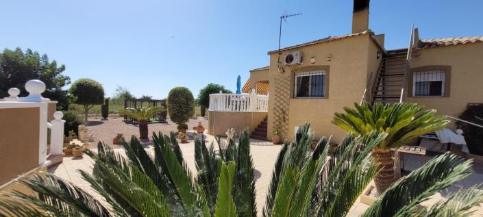 Property for sale in Catral - 125 properties - A Place in the Sun