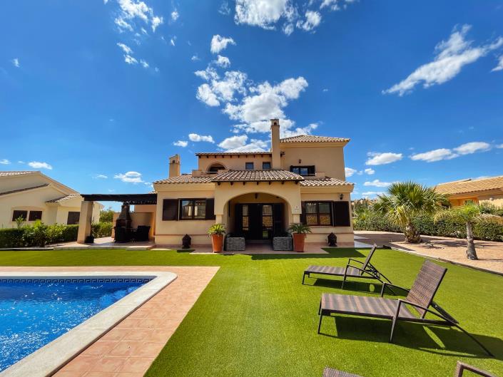 Villas for sale in Spain | A Place in the Sun