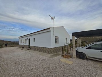 3 Bedrooms villa for sale in Fortuna - Landscaped Garden - £207932 (Ref ...