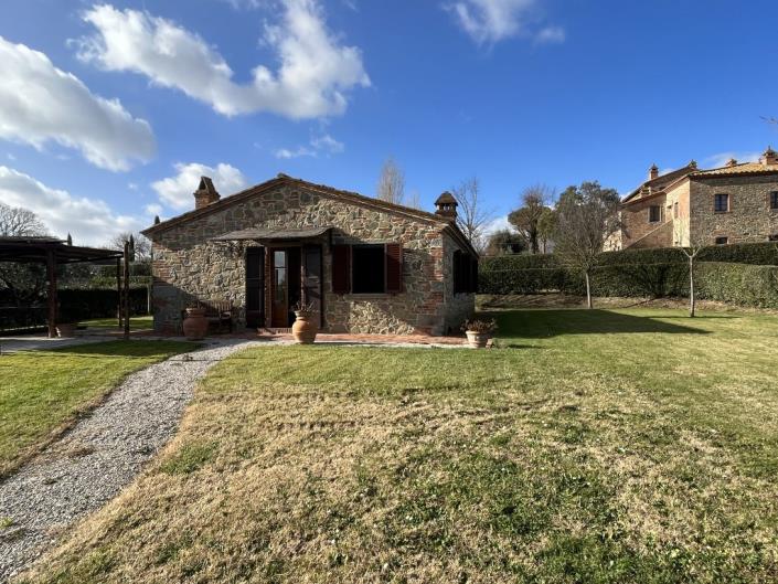 Property for sale in Tuscany - 1558 properties - A Place in the Sun